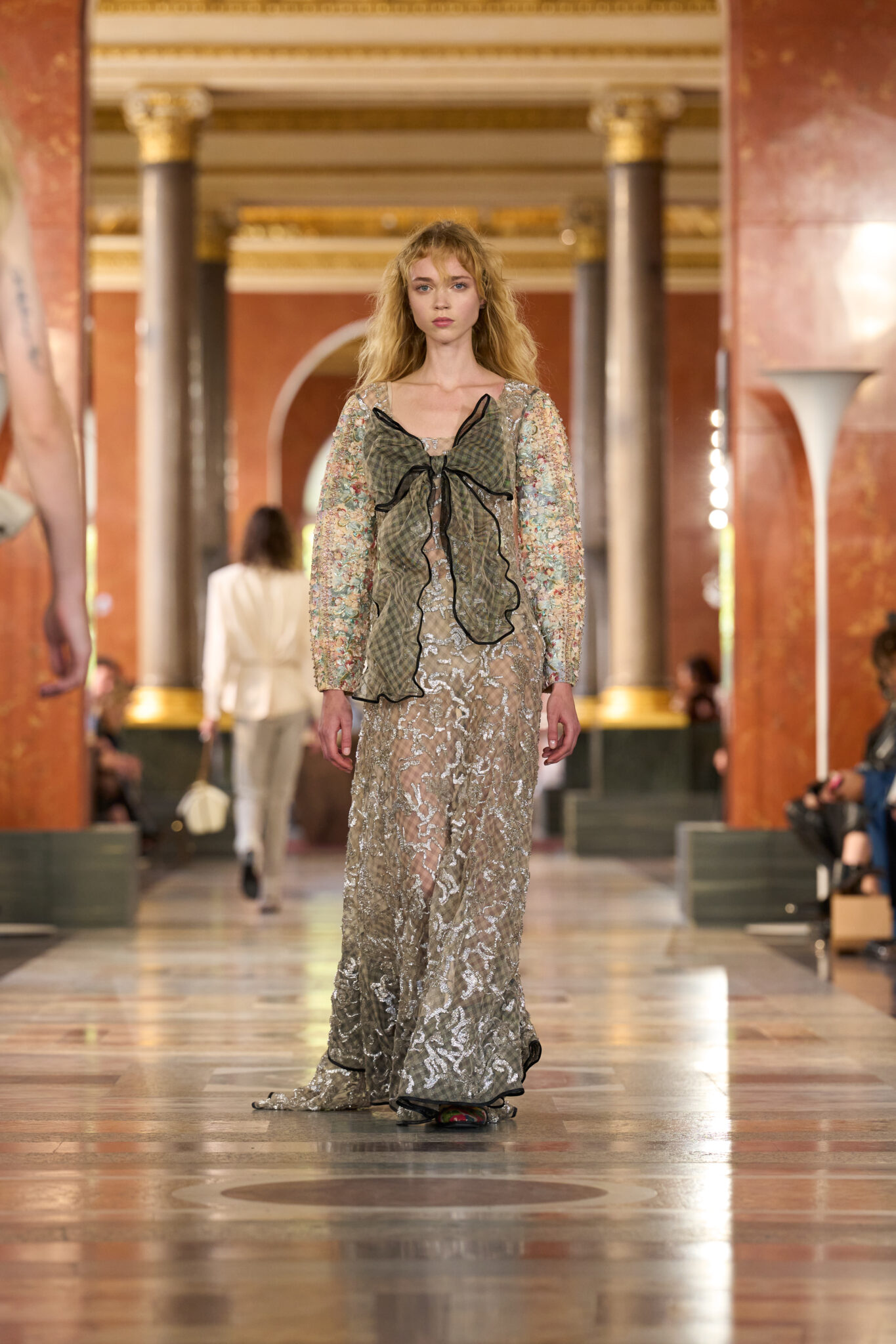 Louis Vuitton's Indoor Opulence at the Spring/Summer 2026 Show